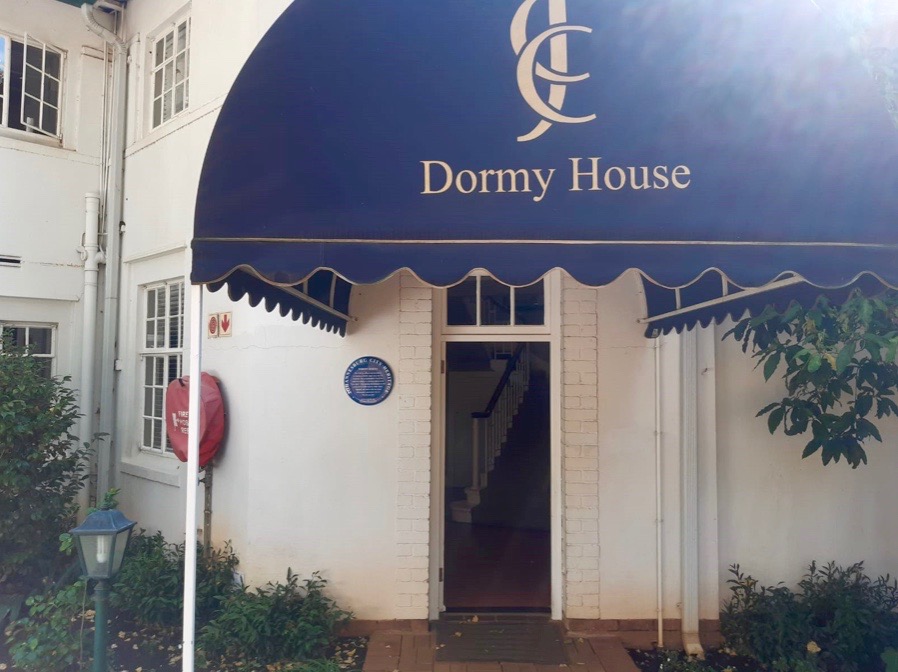 Dormy House Entrance and Blue Plaque Johannesburg Country Club - Kathy Munro.jpg | The Heritage ...